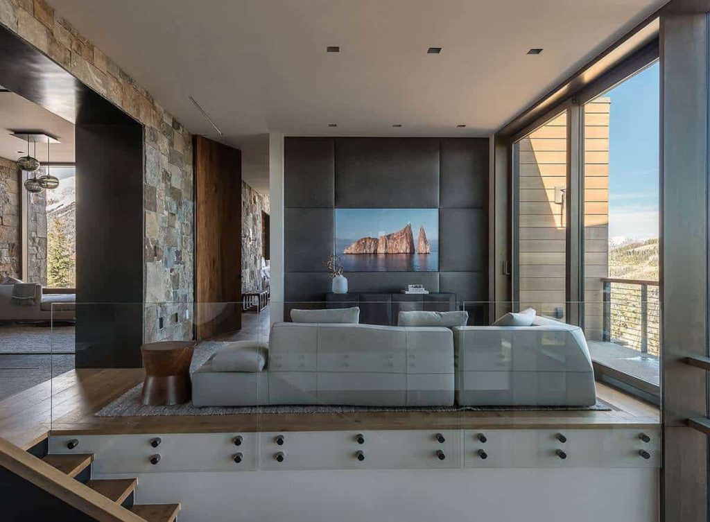 One – Amy Aidinis Hirsch